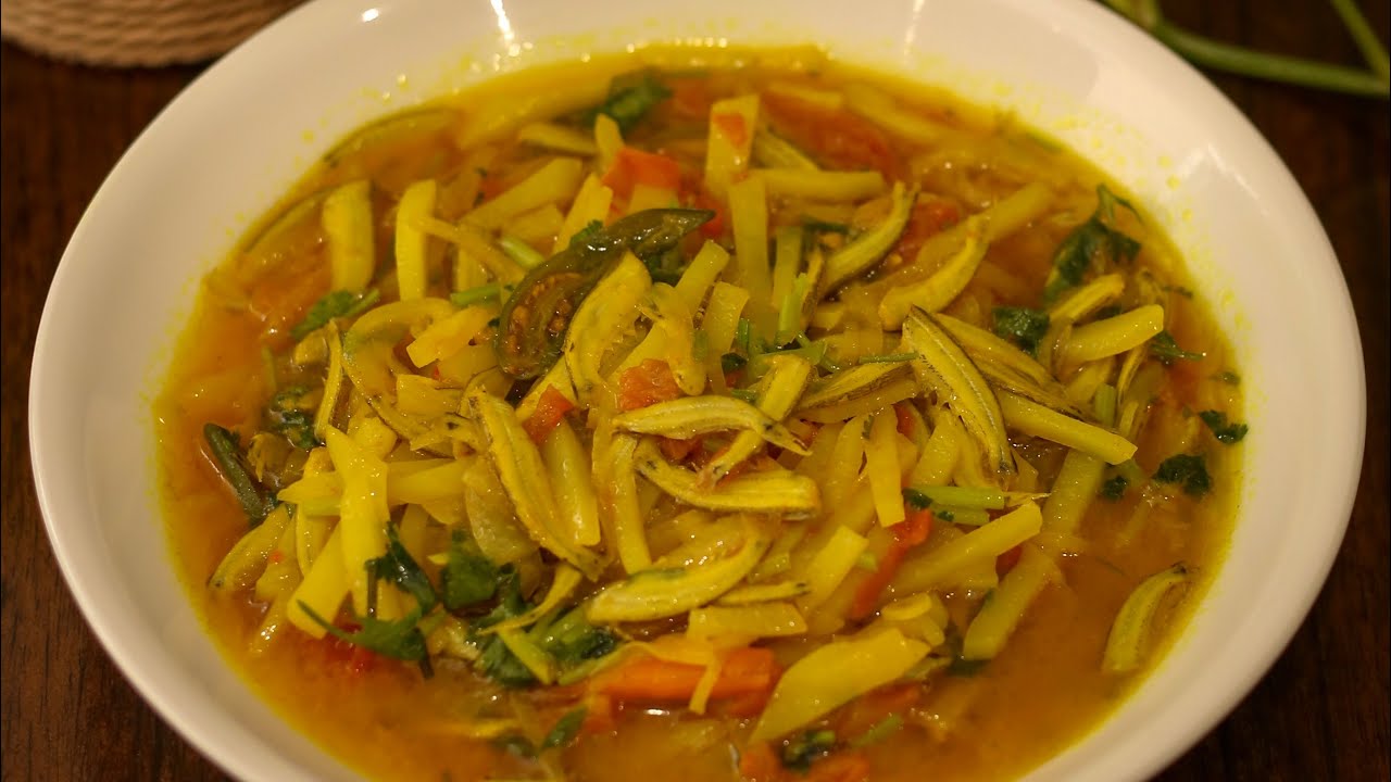 বাতাসী মাছের মাখা ঝোল | Batashi Fish Curry | Small Fish Curry ...