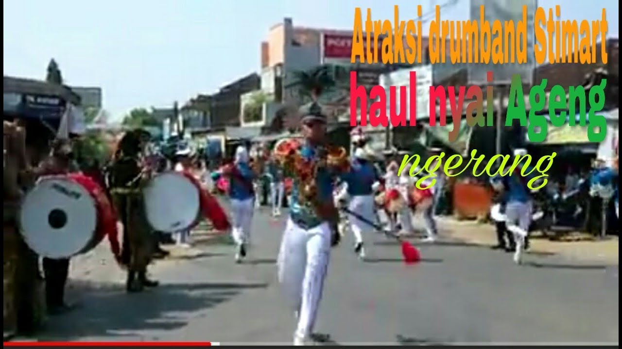 Atraksi drum corps stimart amni Semarang - YouTube