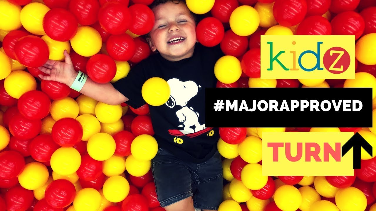 KIDZ TOWN INDOOR PLAYGROUND. I DIDN'T WANT TO LEAVE! - YouTube