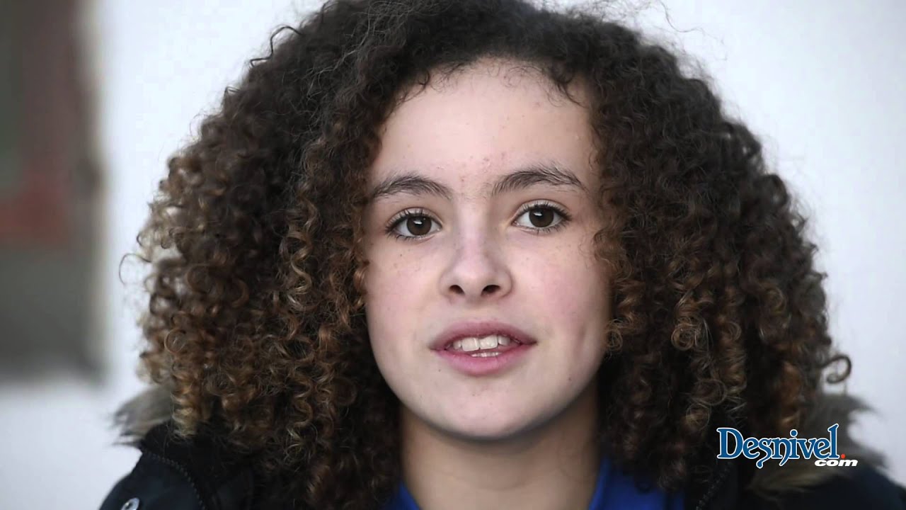 Vídeo-entrevista a María Benach, escaladora - YouTube