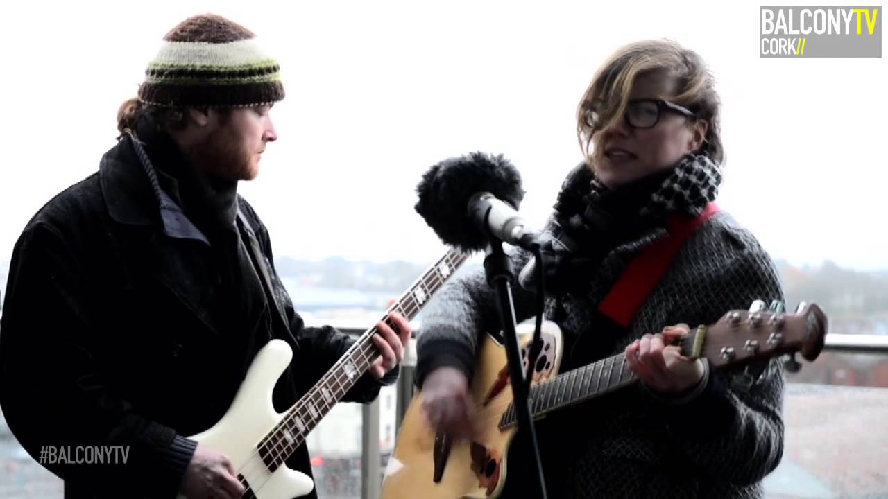 BREDA LARKIN - YOU'LL NEVER KNOW ME (BalconyTV) - YouTube