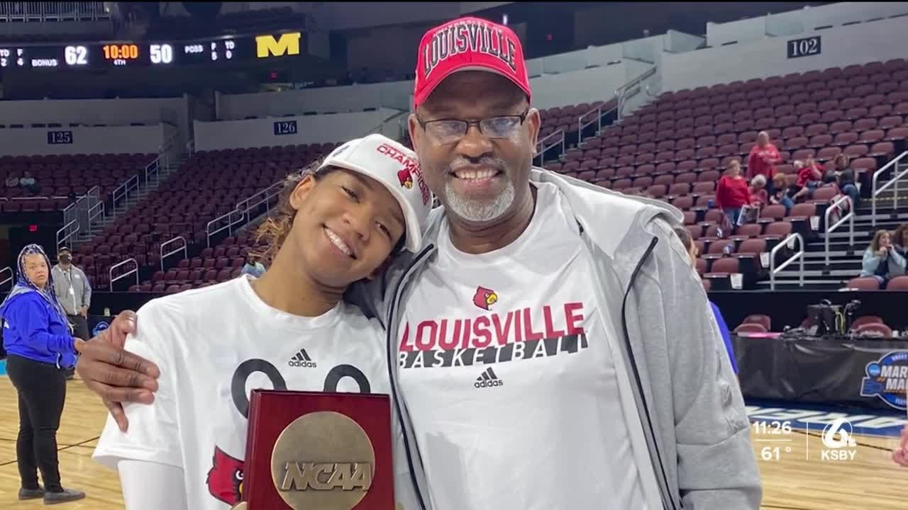 Casey Buscher catches up with head coach John Smith ahead of Cal Poly ...