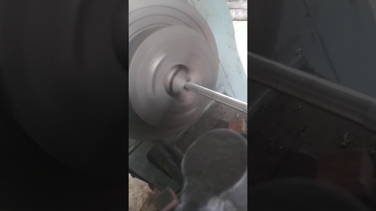 Bubut rata as panjang... - YouTube