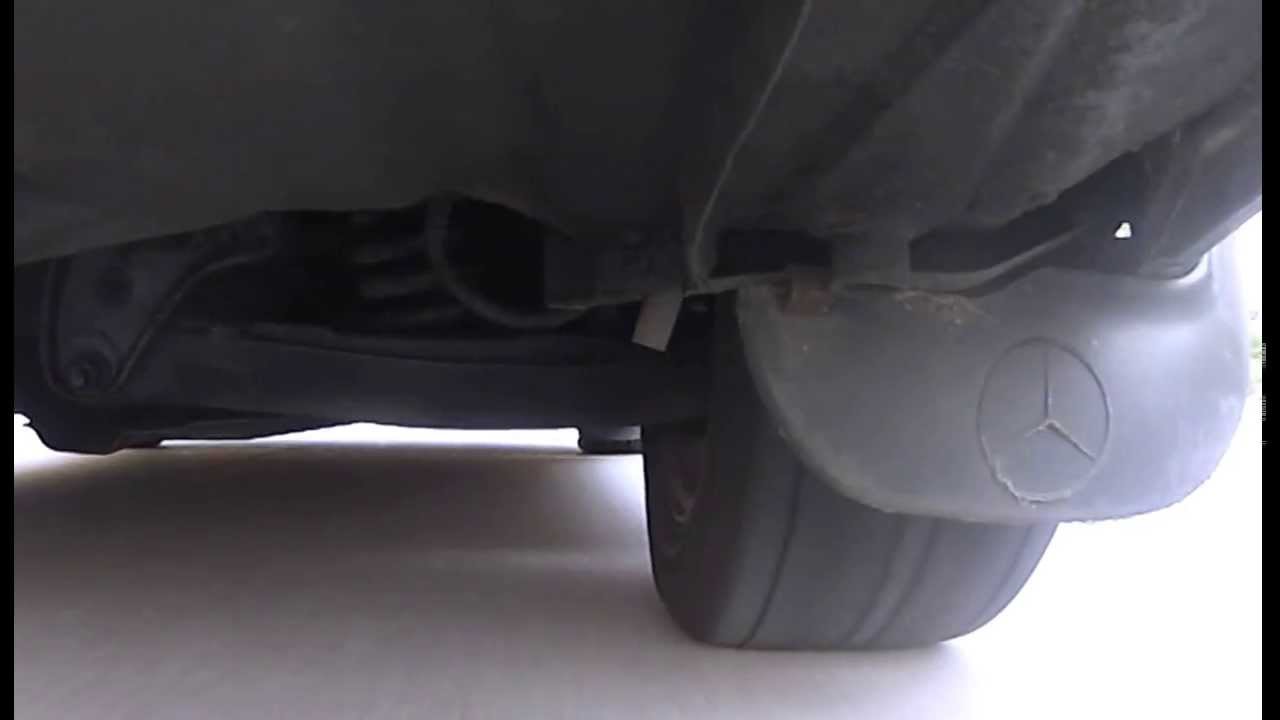 W202 C240 Mercedes Drive Clang - YouTube