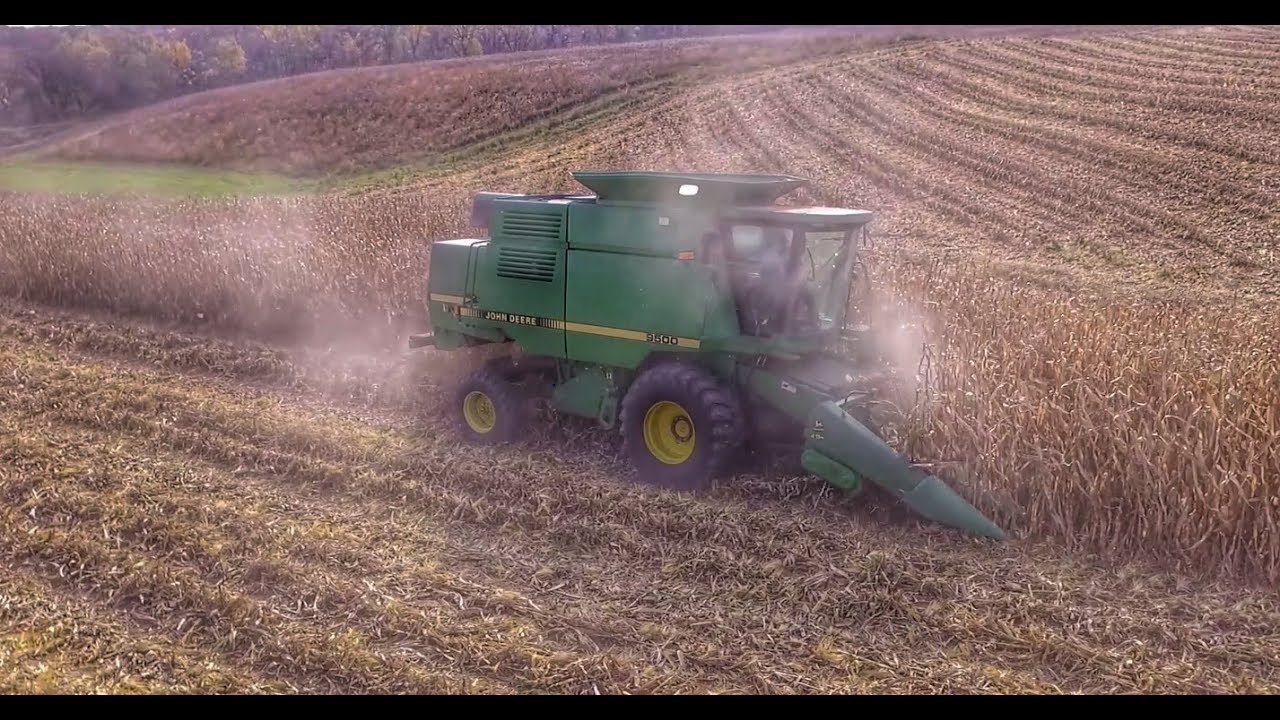 Northeast Iowa Corn Harvest - YouTube