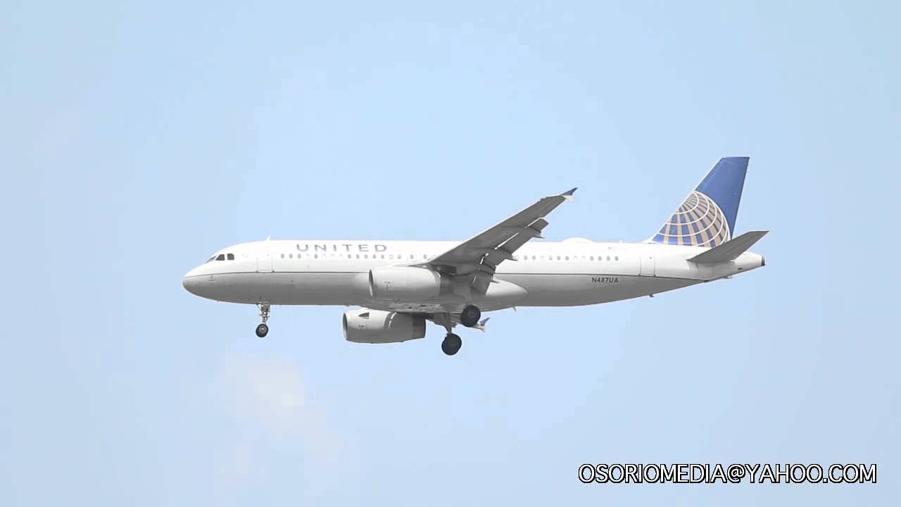 REAL PLANE - CRASH SIMULATION VIEW FROM THE GROUND - YouTube
