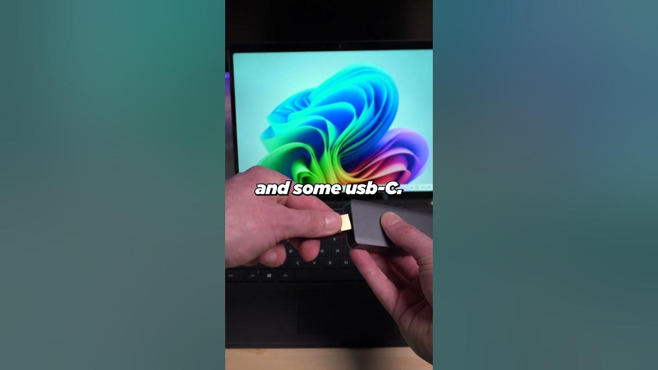 How to Set Up 3 Monitors using Windows 11 and the Microsoft Surface Pro ...