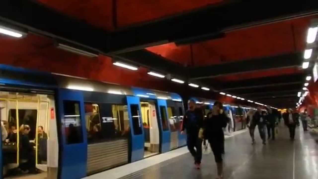 Stockholm - Solna Centrum Tunnelbana Station (Blå Linje) 2014 10 11 ...