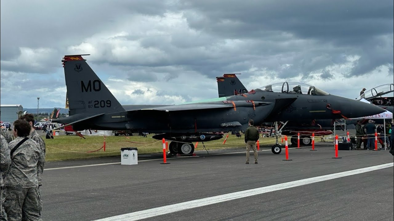 BEST FIGHTER JET FLYBY 2024 - YouTube