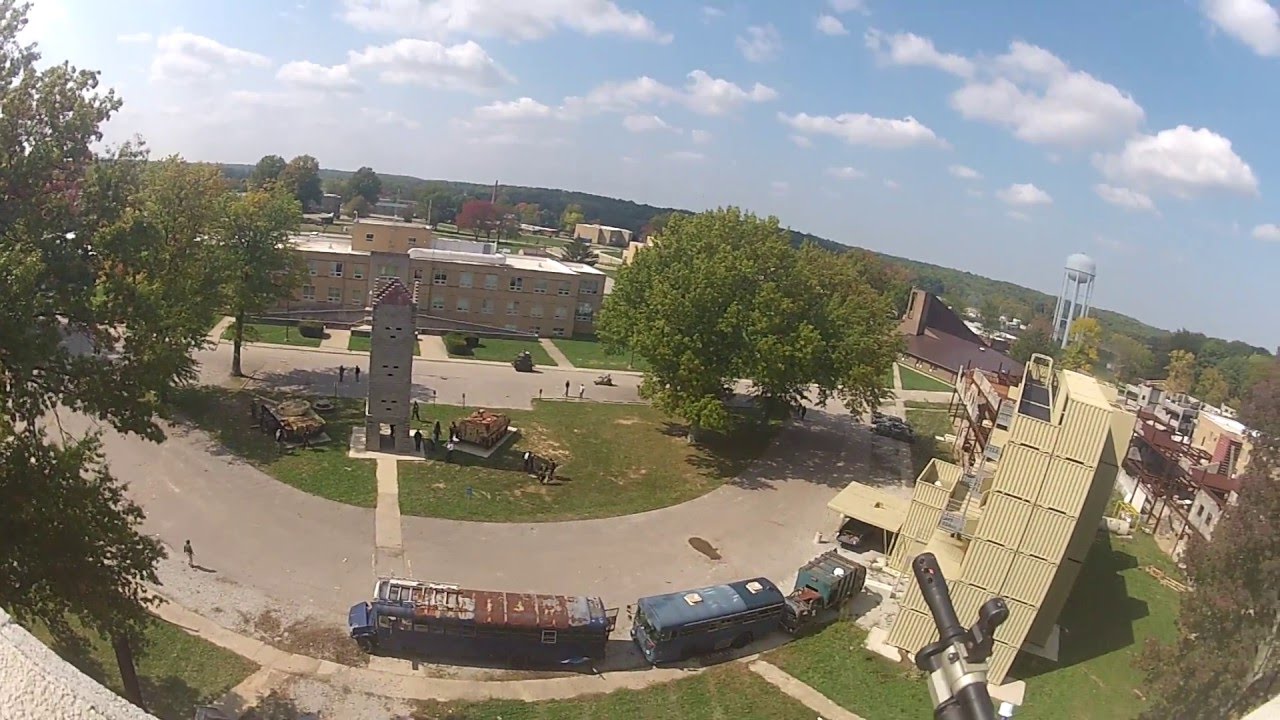 Airsoft in Tall Building at MUTC - YouTube