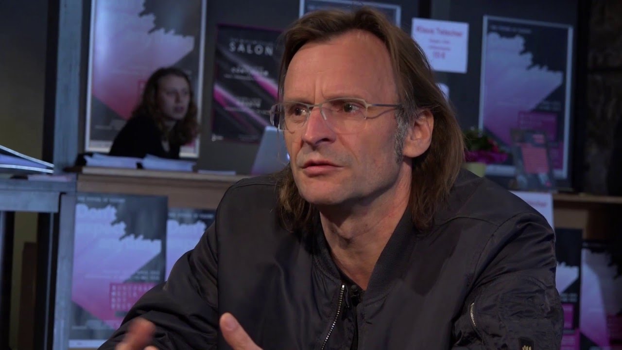 Filmemacher Philip Scheffner im Gespräch über seinen Film HAVARIE - YouTube