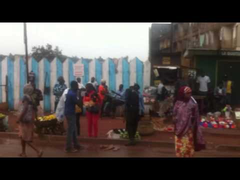 Le marché de Mokolo à Yaoundé - YouTube