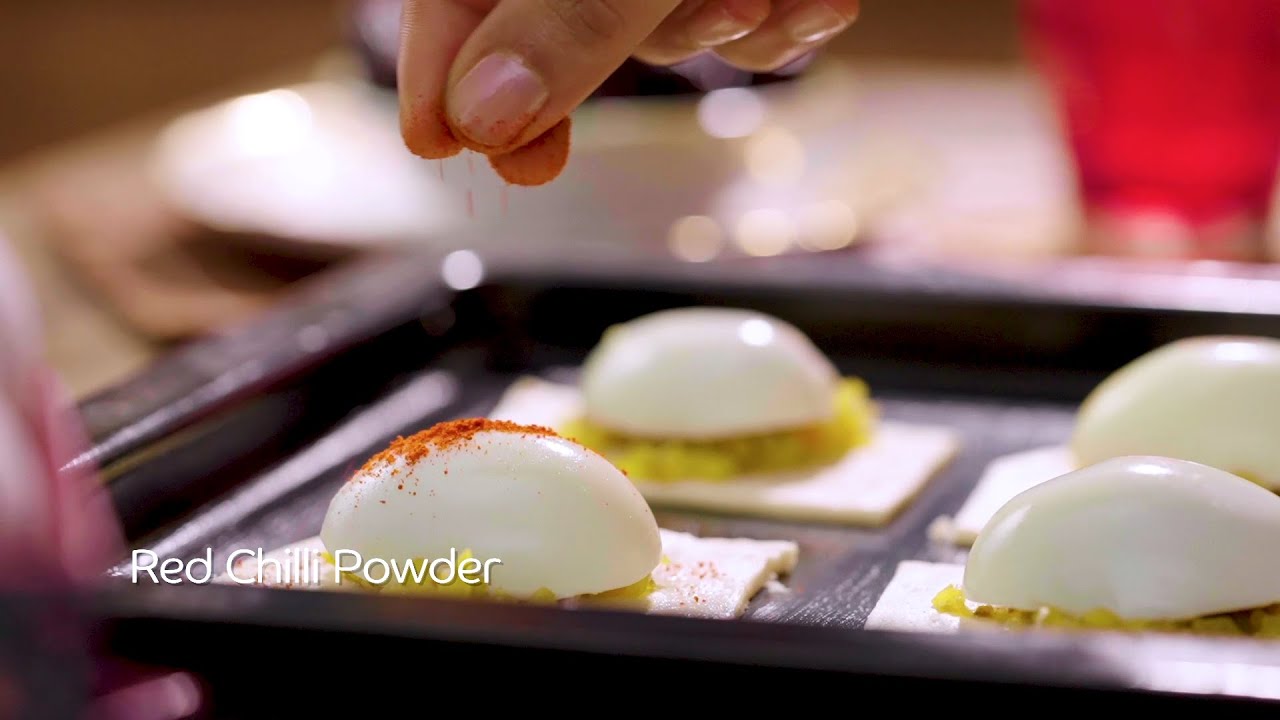 Egg puffs with Puff Paratha - YouTube