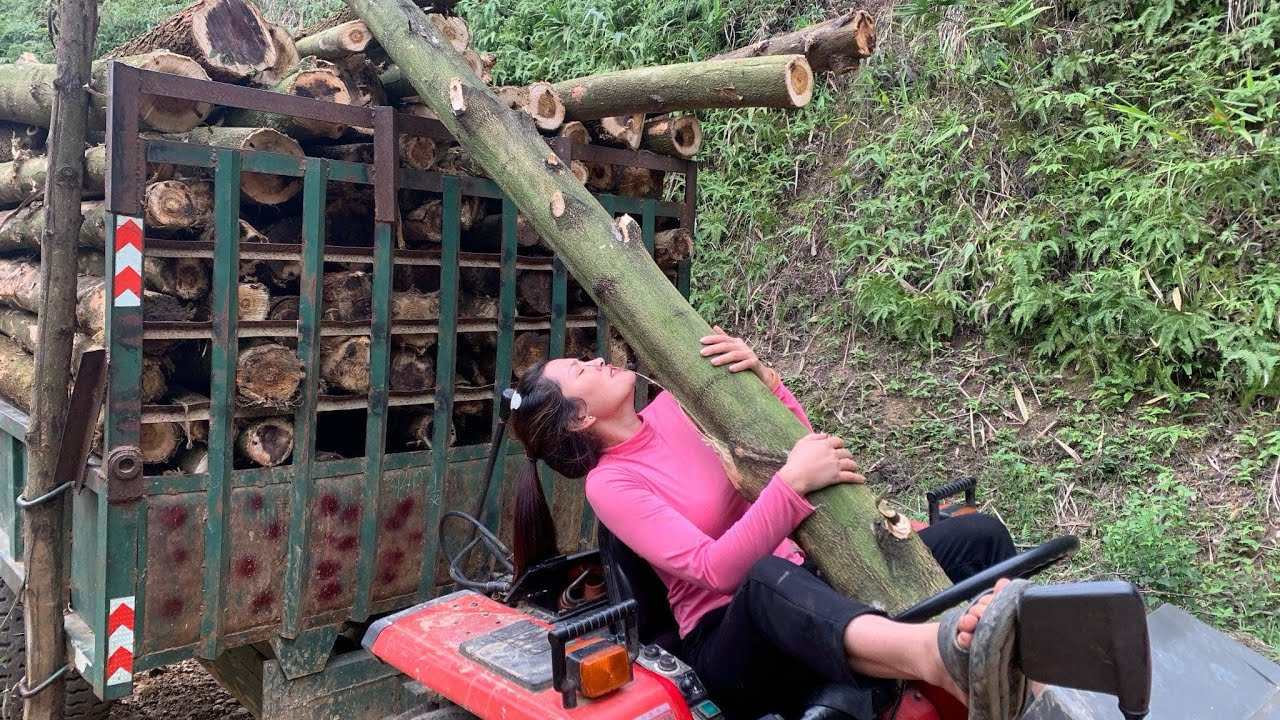 Agricultural vehicles capable of climbing hills in the rain and ...