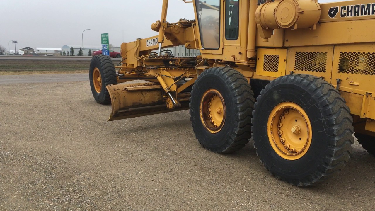 1983 Champion 740 Motor Grader, Lot 820 - YouTube