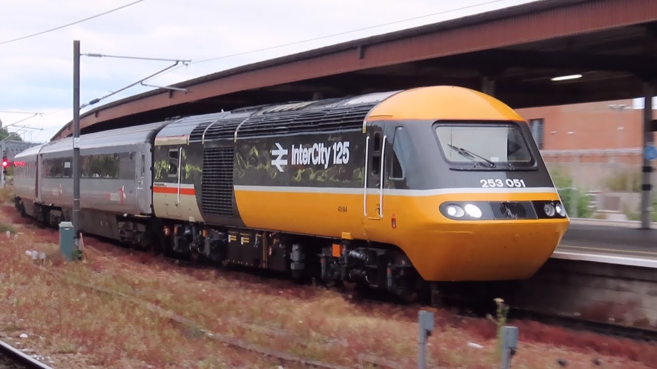 43184 Calls at York on it's First Passenger Service in IC Executive ...