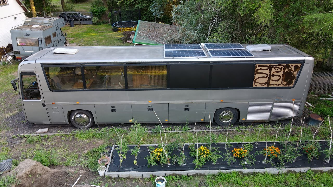 3ofbus INTRO Budowa kampera z autobusu. - YouTube