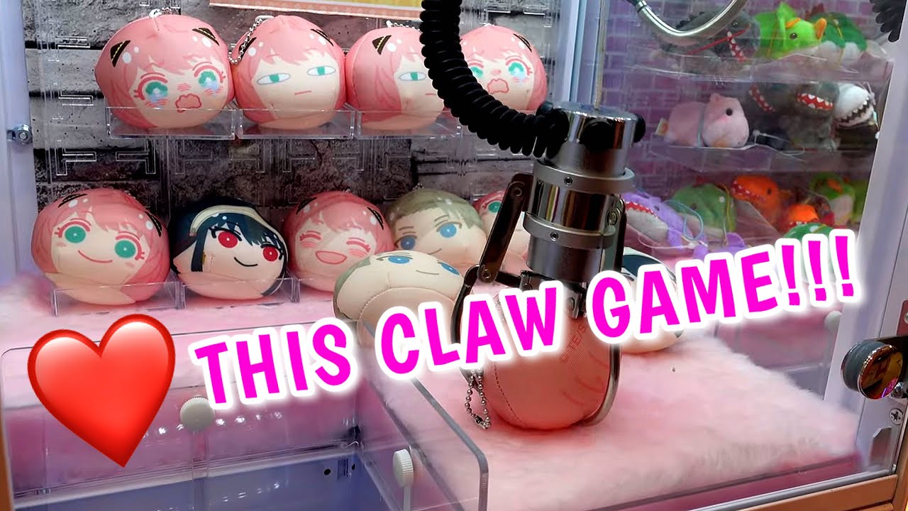 WE LOVE THIS CLAW GAME!!! - YouTube
