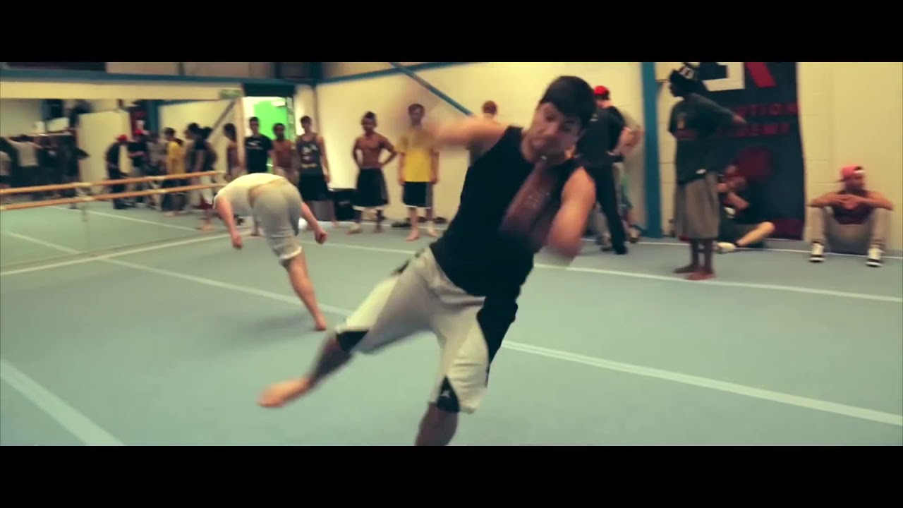 3 Run Academy coming to Jump Factory Basingstoke - YouTube