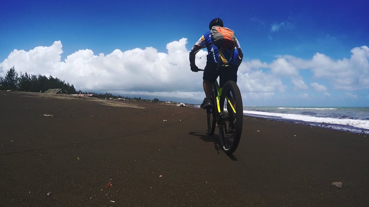 Bike along the beach, Brgy. Libjo, Infanta, Quezon Province - YouTube