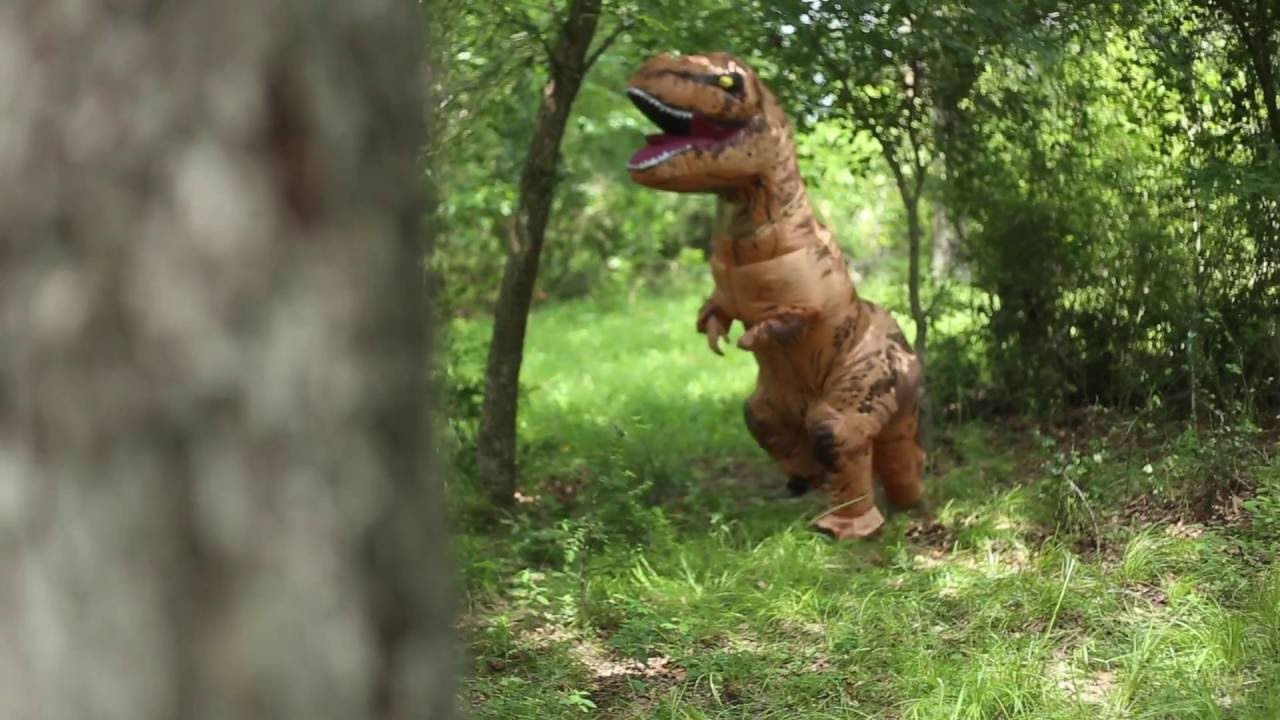 T-Rex shooting an AR-15 - YouTube
