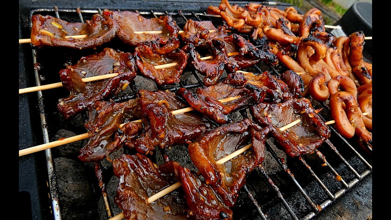 Indonesian BBQ Satay Beef and Squid - YouTube