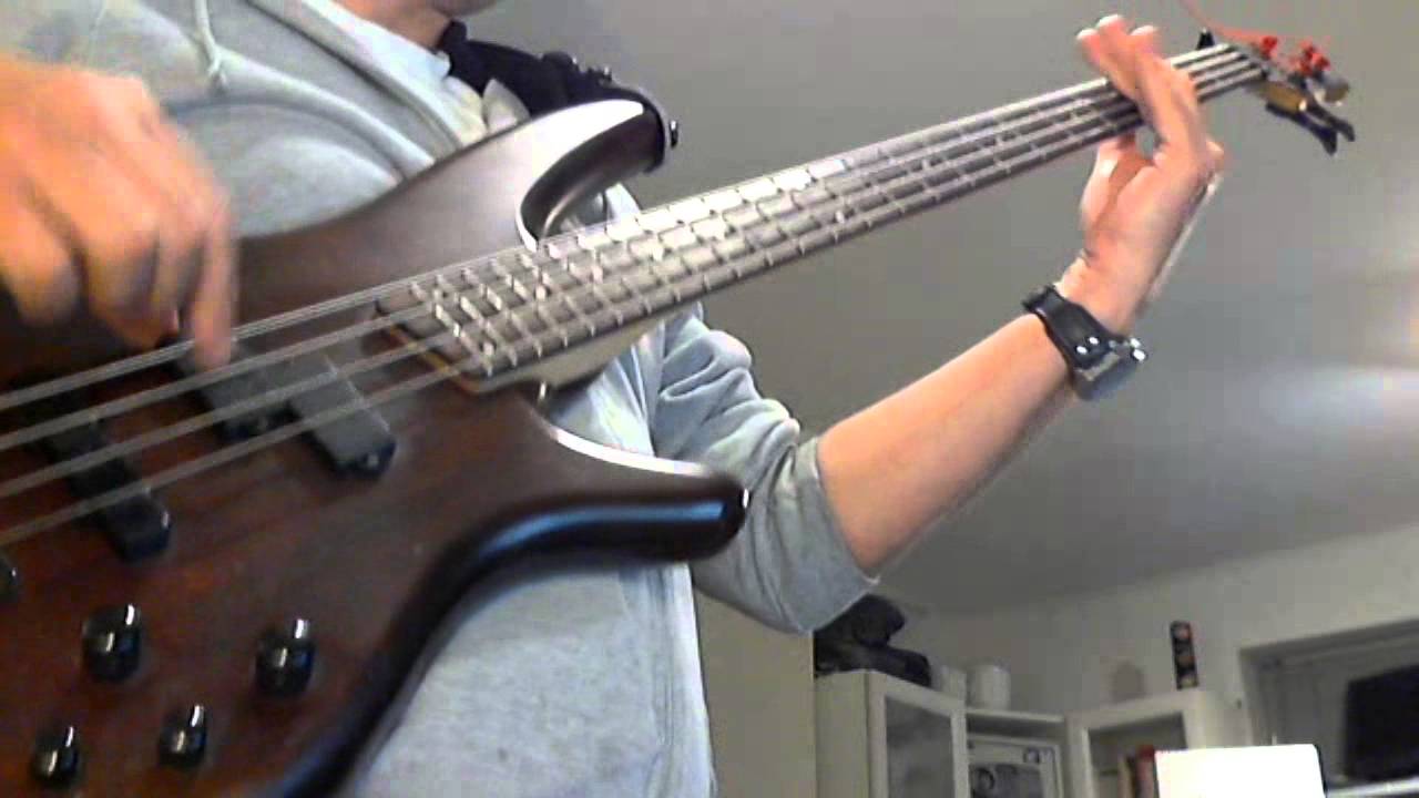 Bass play along (Paul Turner) - Runaway Jamiroquai - YouTube