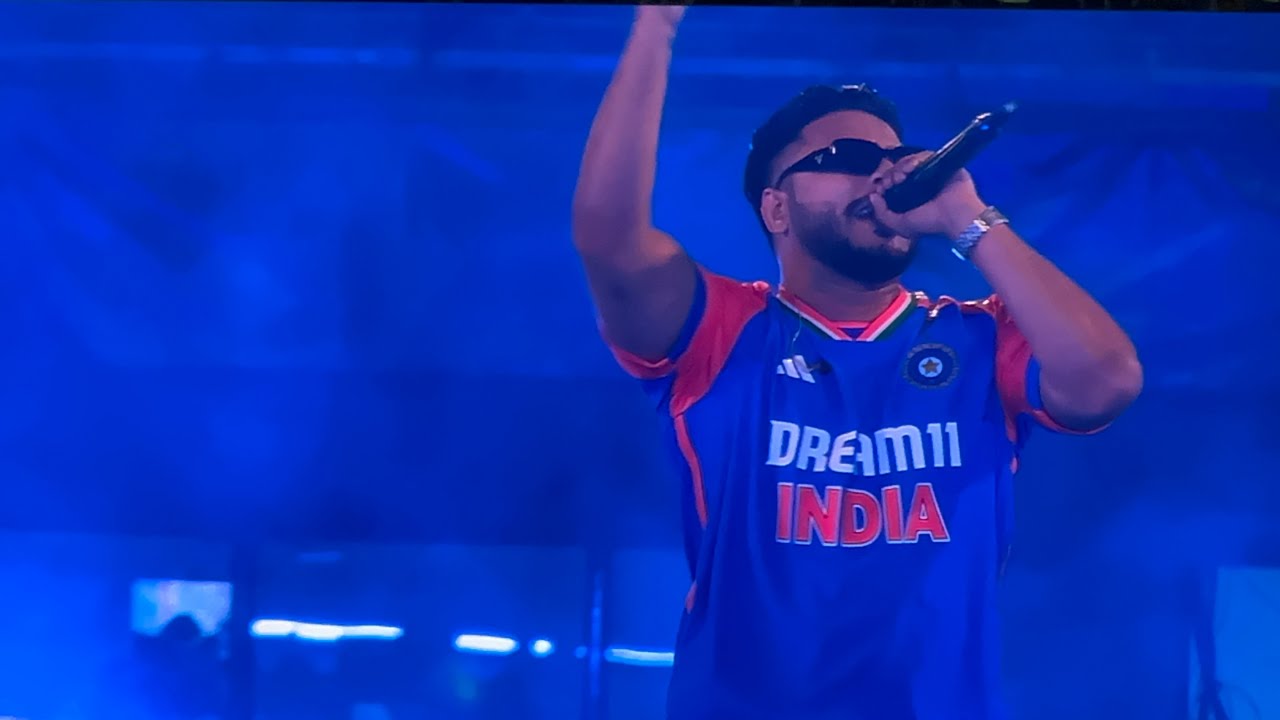 Raftaar Live Performance In Delhi Concert Diljit Dosanjh Shayar raftaar-live-performance-in-delhi-concert-diljit-dosanjh-shayar