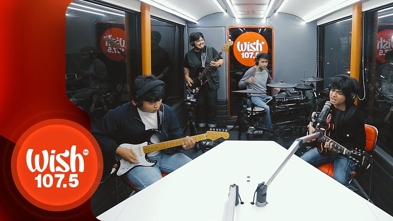 Kenaniah performs "prinsesa" LIVE on Wish 107.5 Bus
