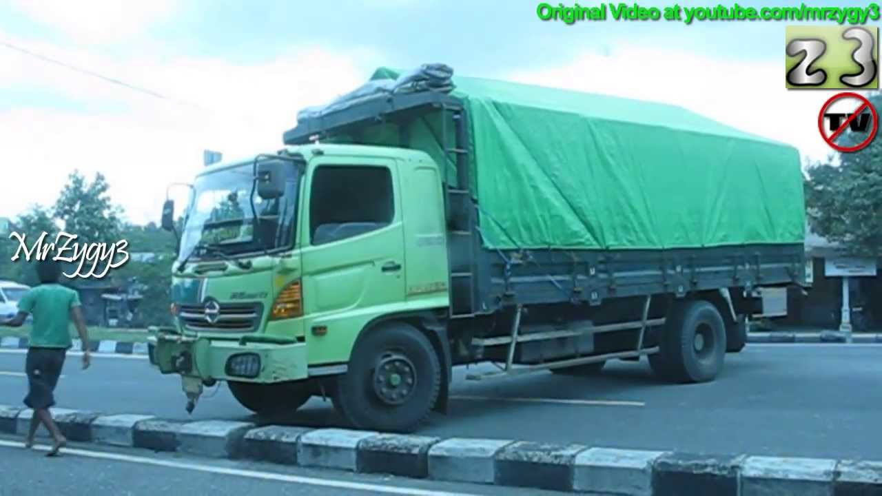 Hino Truck FG260TI Super Ranger Jumbo - YouTube