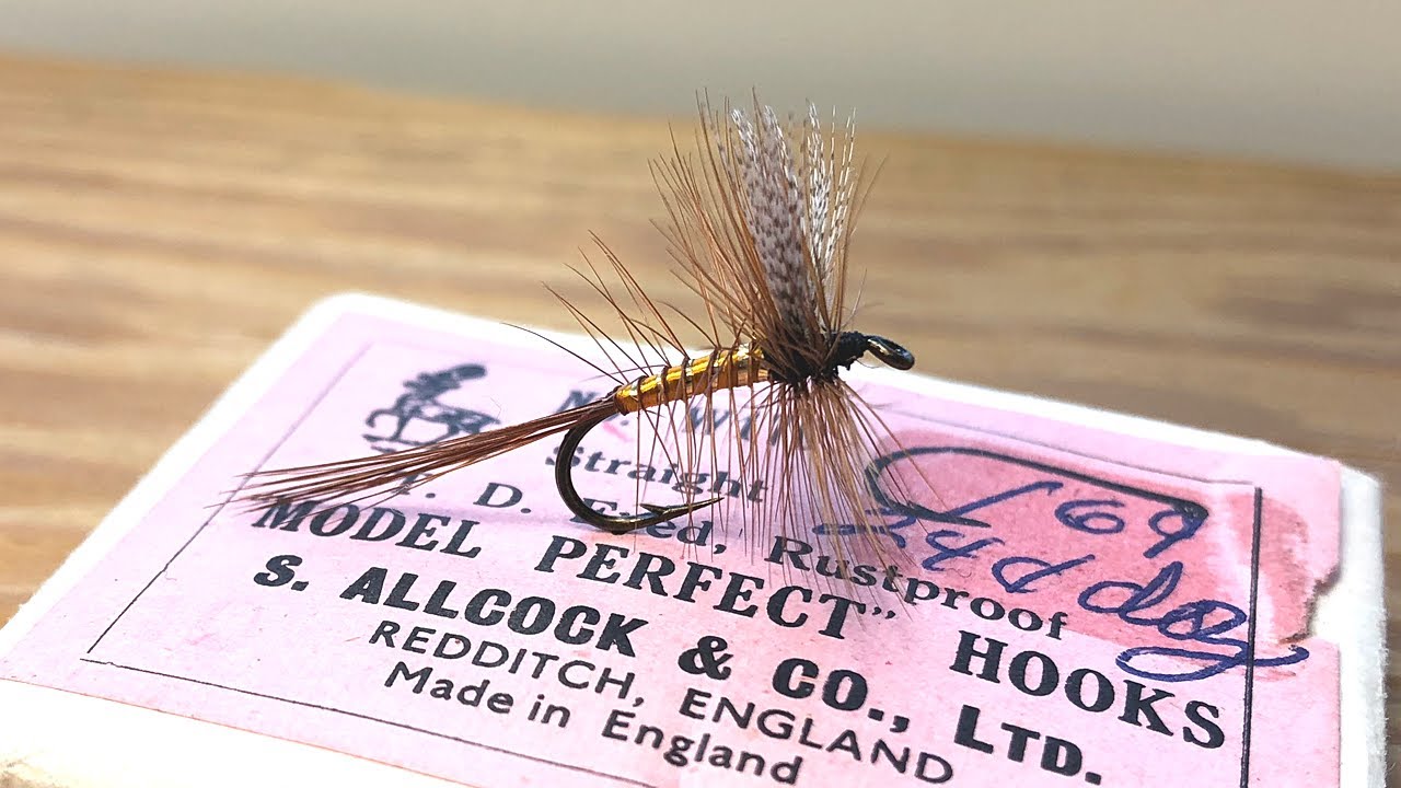 Queen Of Waters Dry Fly Tying Tutorial - Palmer Catskill Dry Fly - YouTube