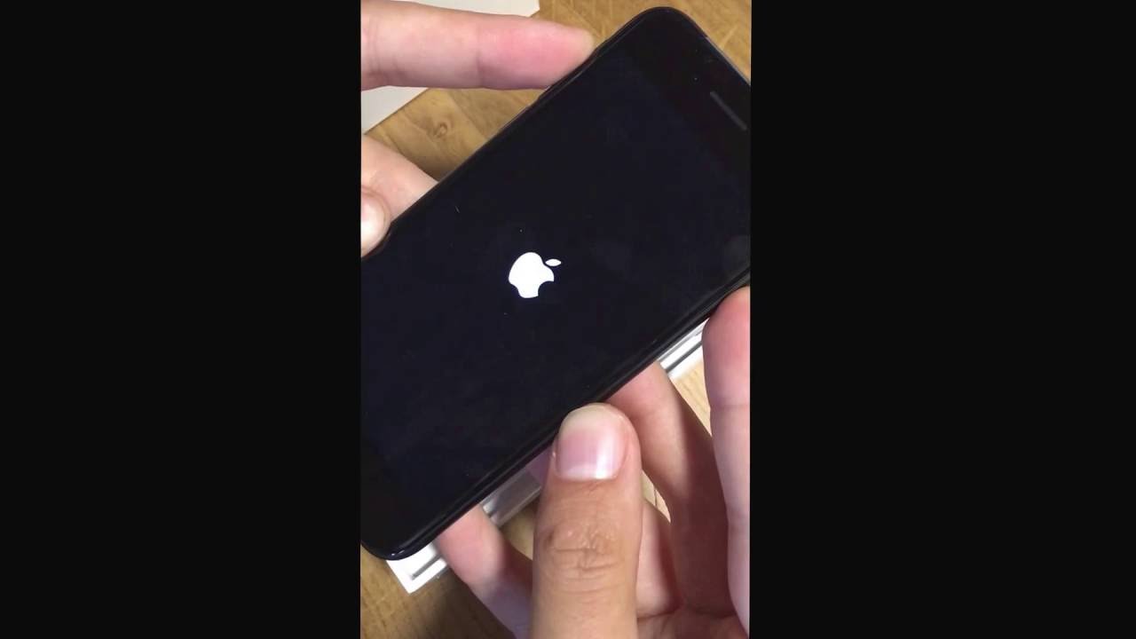 iPhone 7 dead / stuck pixel (green) - YouTube
