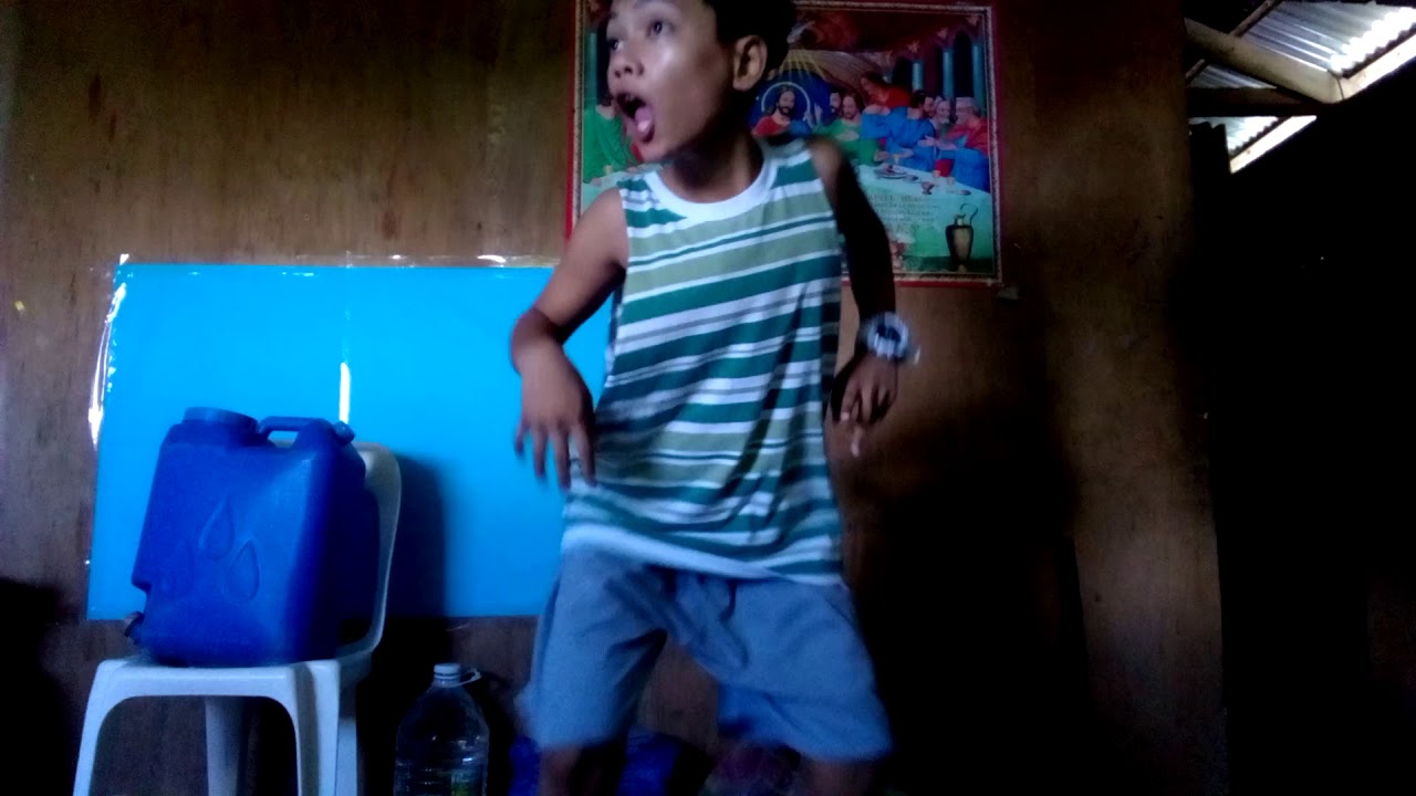 BUGBUG BERNA DANCE CHALLENGE - YouTube