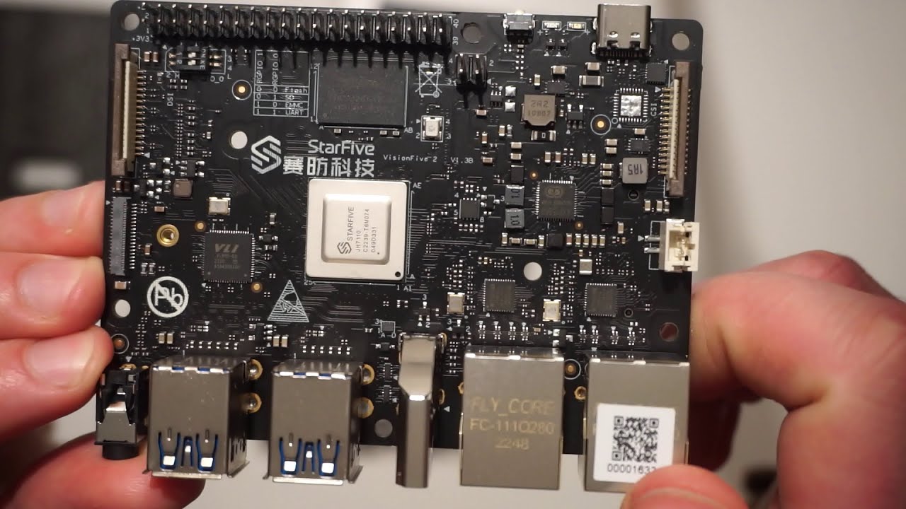Unboxing of StarFive VisionFive 2 - YouTube