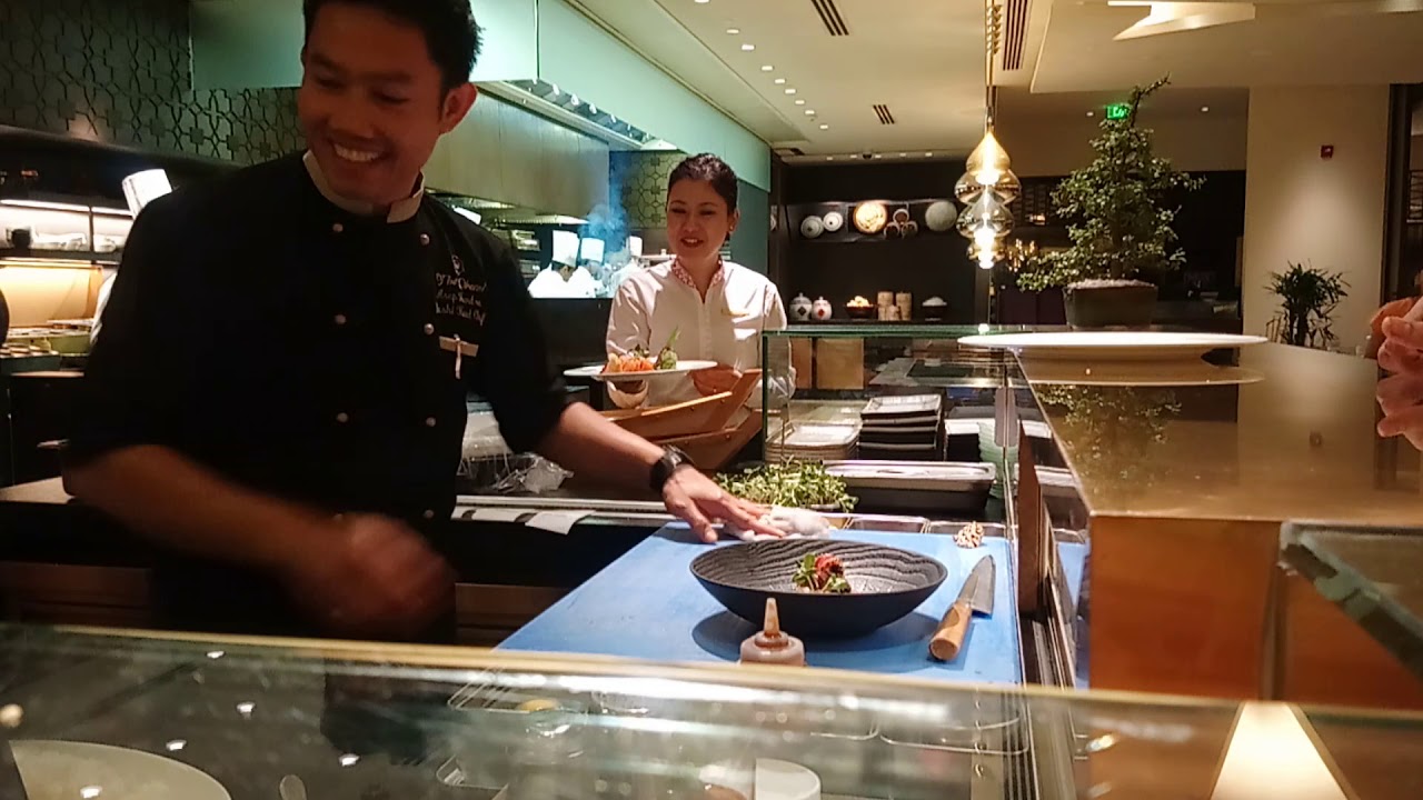 360 RESTAURANT - THE OBEROI NEW DELHI - DINNER OPERATION - YouTube
