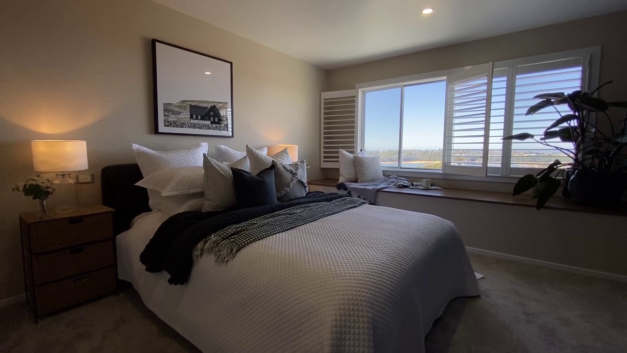 3 John Close, Merimbula - YouTube