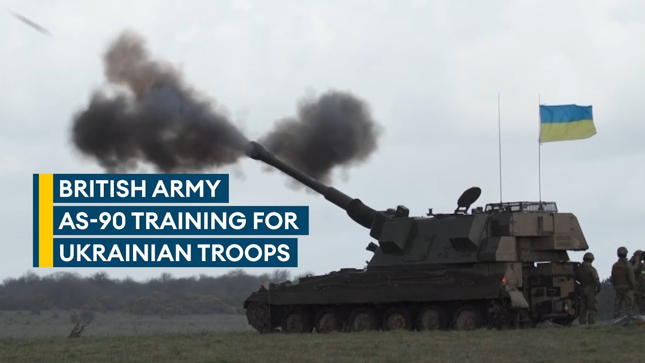 Ukrainian artillery recruits take on AS-90 training in UK - YouTube