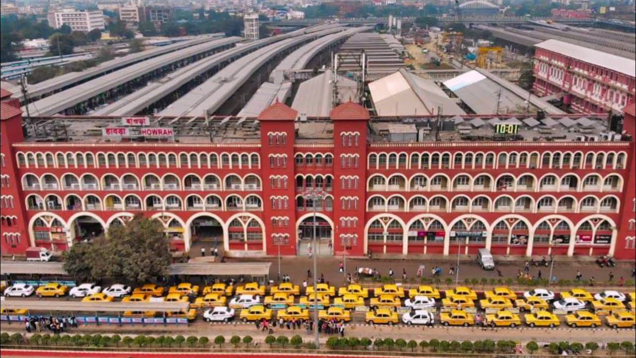 India's Biggest Railway Station 🚉 Howrah Junction Railway Station ...