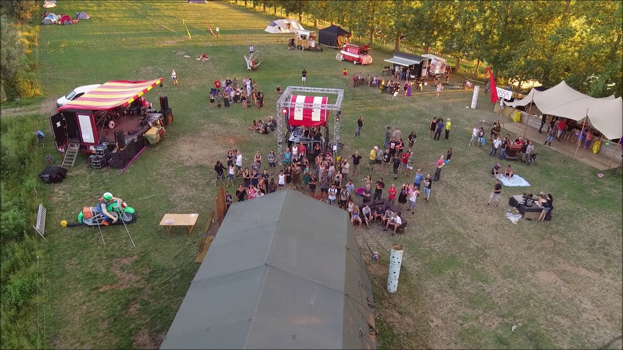 Sjaaks Party / Sjaakfest - YouTube