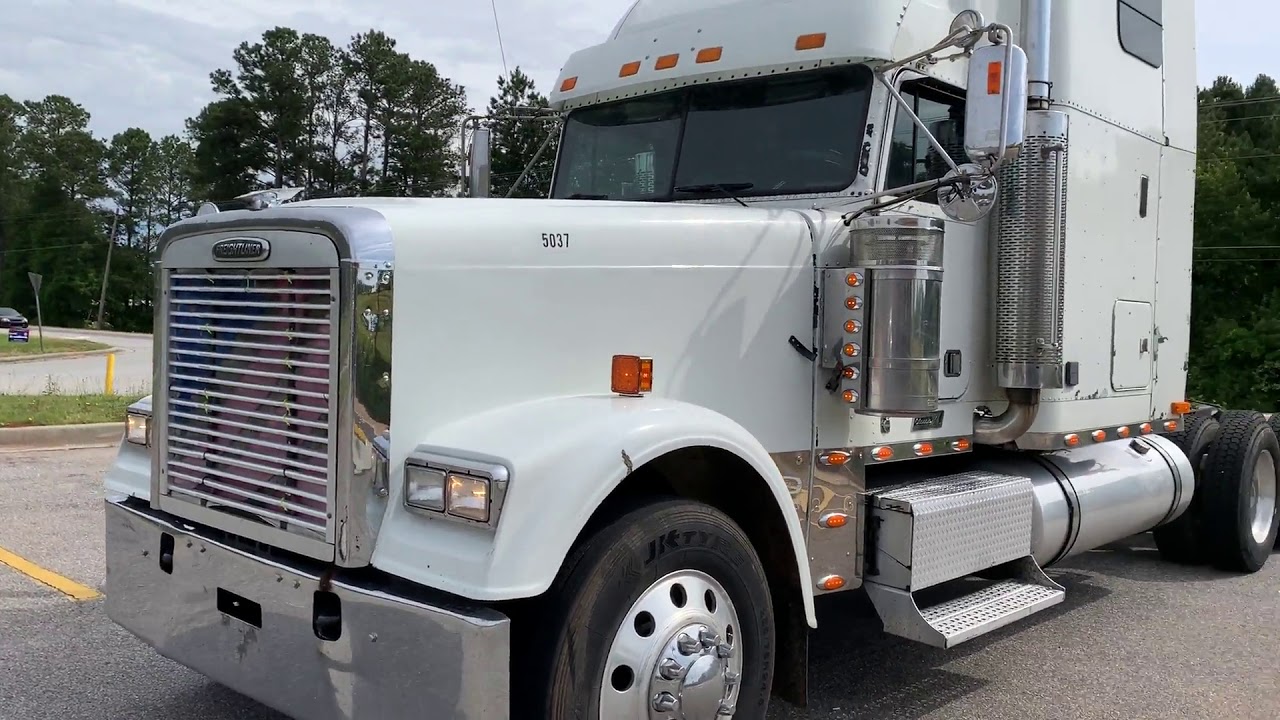 2005 FREIGHTLINER FLD132 CLASSIC XL For Sale - YouTube