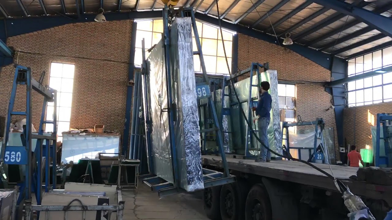 Unloading glass process in Faraz Jam Co. - YouTube