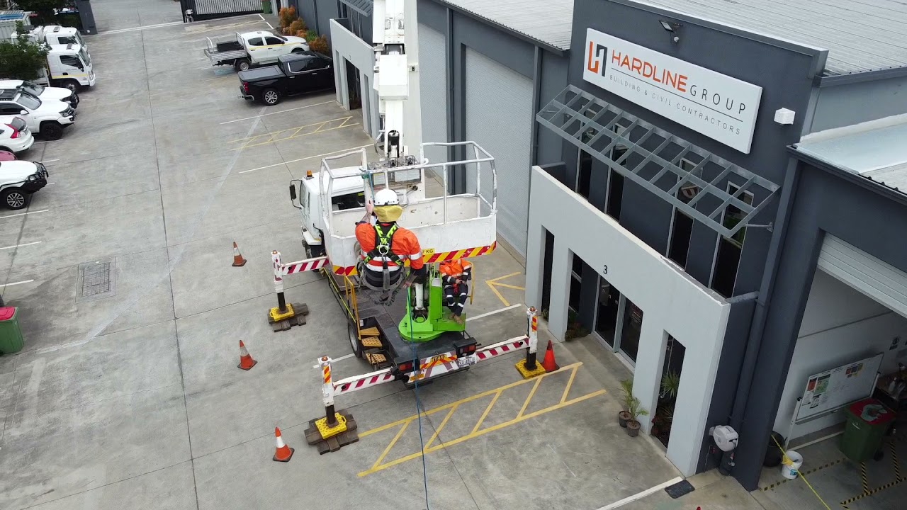 ACTA Group - EWP Rescue & Controlled Descent - YouTube