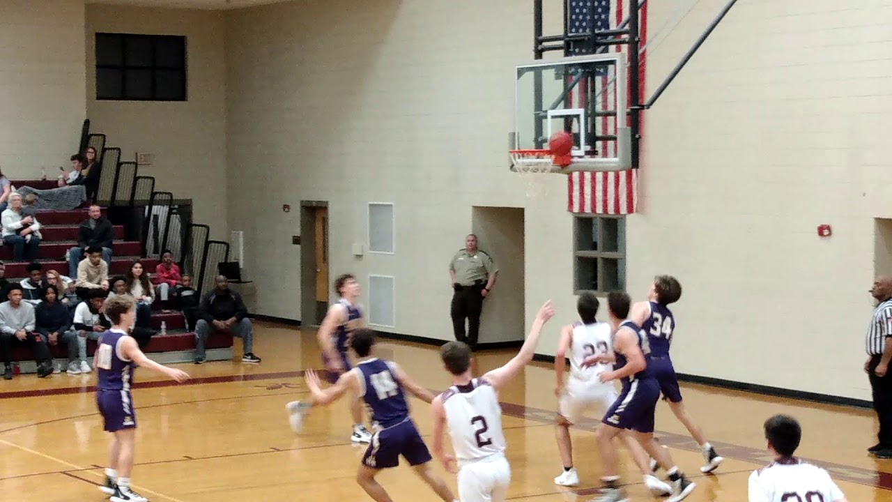 #23 Trace Patterson battling in the in the paint - YouTube
