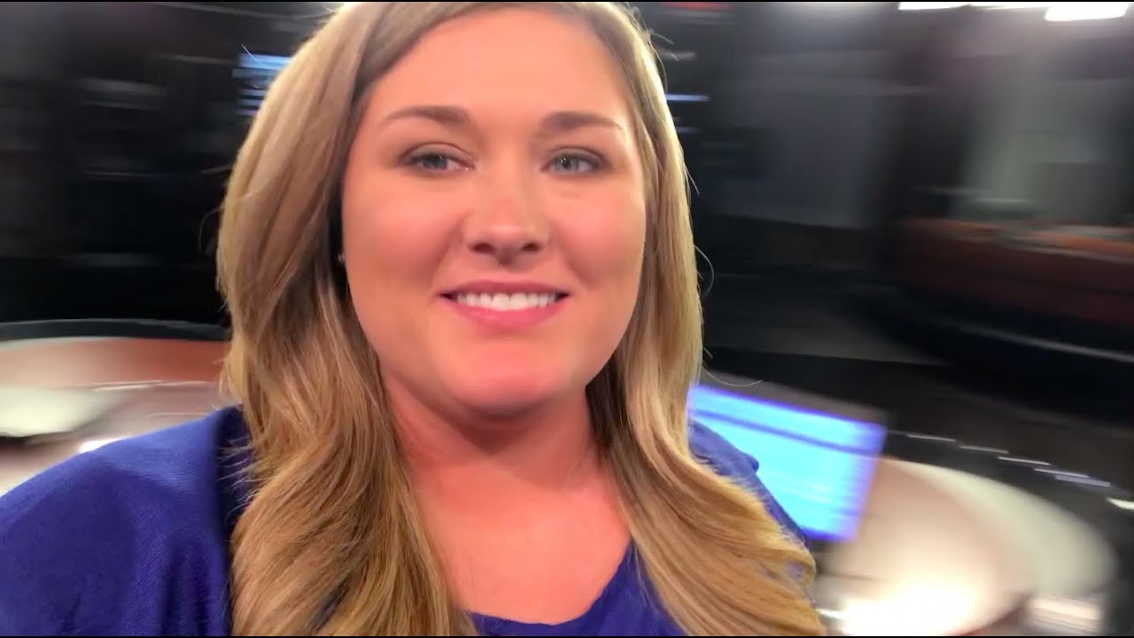 MY LIFE AS A TV NEWS REPORTER/ANCHOR | day in the life vlog | Taren ...