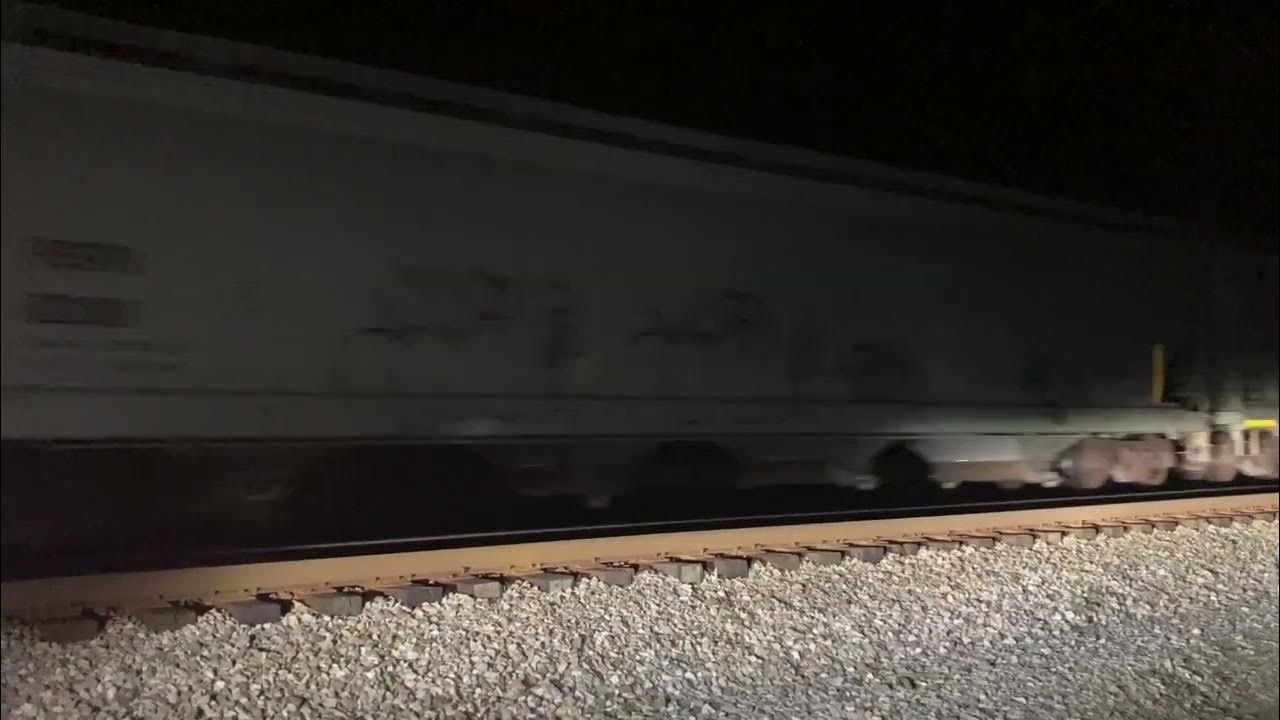 Long CSX M401 SB Manifest Train - YouTube