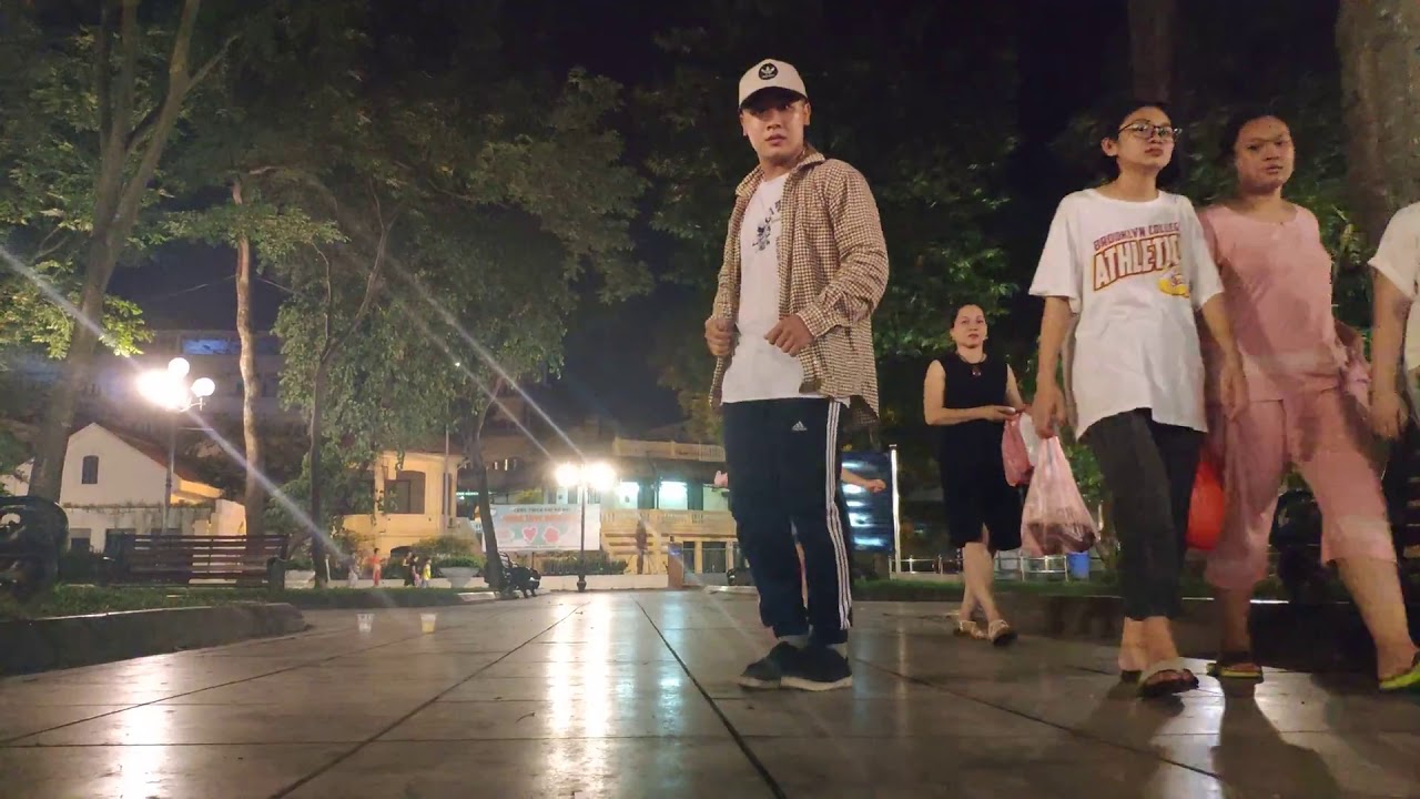 Popping style waveving - YouTube