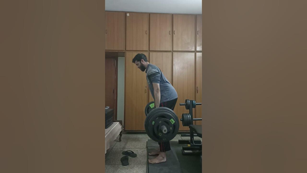 Deadlift, 130kg, 4 reps - YouTube