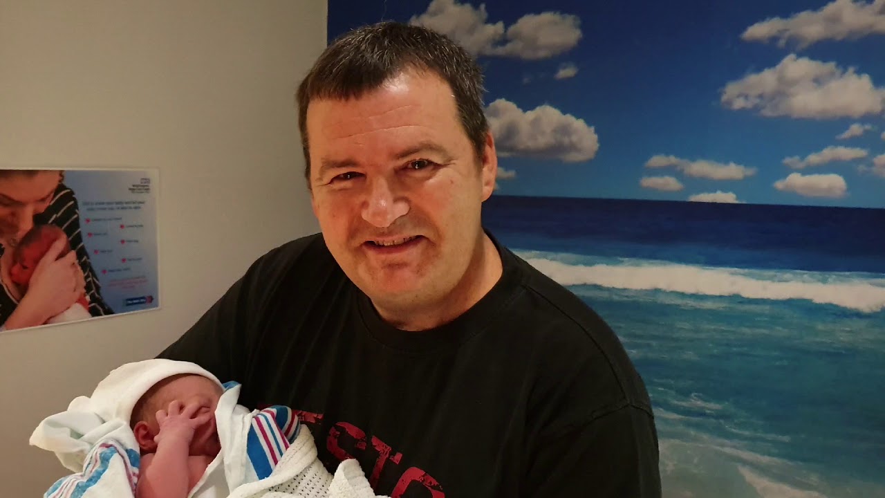 Polly's First Video - Elbow Golden Slumbers - YouTube