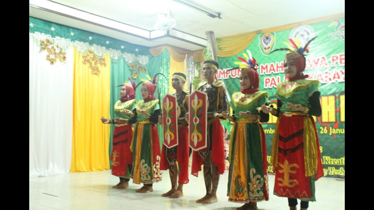 Tari Mandau - YouTube