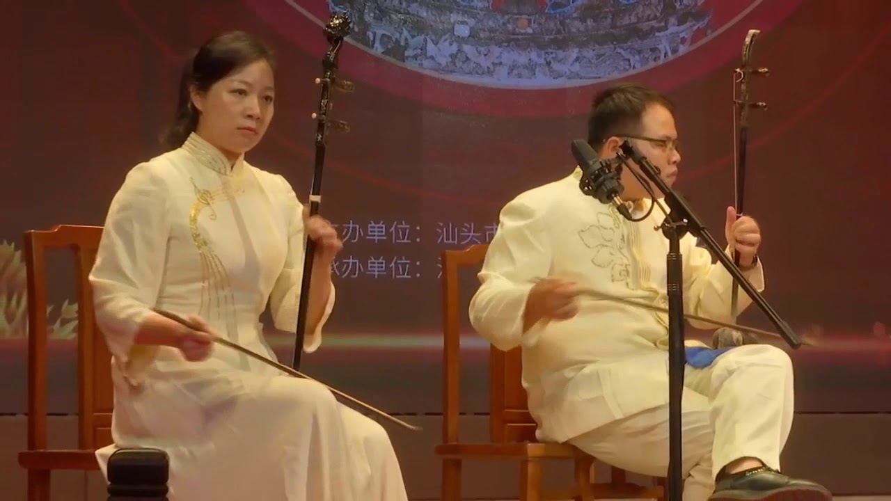 ( Teochew Music ดนตรีแต้จิ๋ว ) 潮州弦诗乐 《到春来》 《思凡》 - YouTube